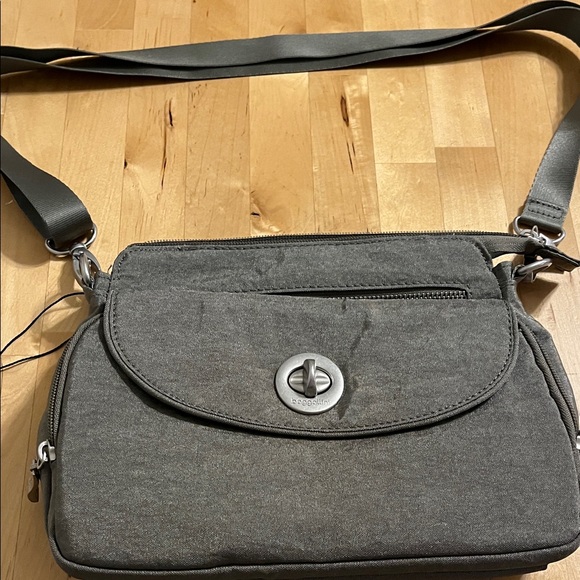 Baggallini | Bags | Baggalini Crossbody Bag With Turn Lock | Poshmark